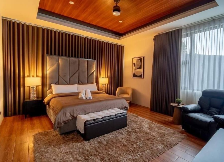 House and Lot for sale at Pinewoods Subdivision Baguio city
