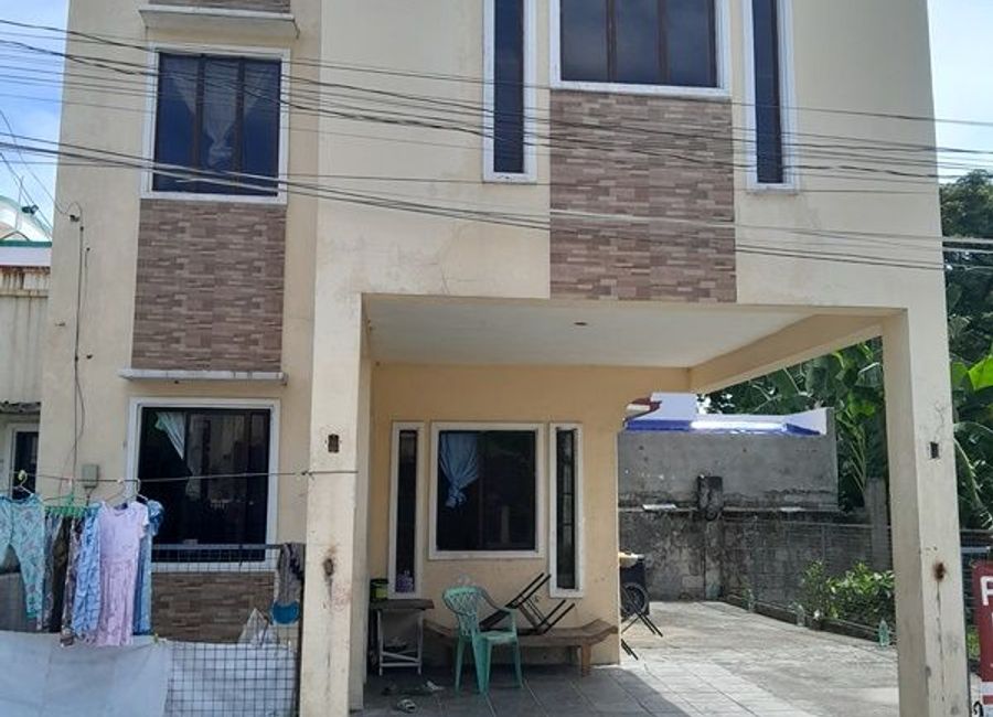 House and Lot For Sale Mambog Bacoor Cavite 108sqm