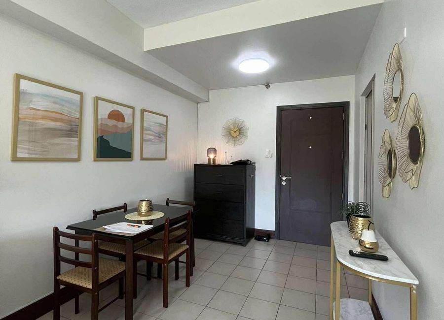Executive Studio Condo for Rent in Forbeswood Parklane BGC Taguig City