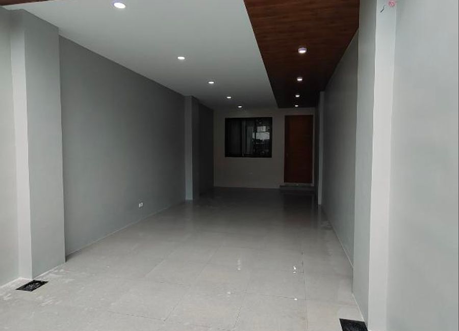 Modern Design Townhouse in Cadiang Village Talipapa Novaliches Quezon ...