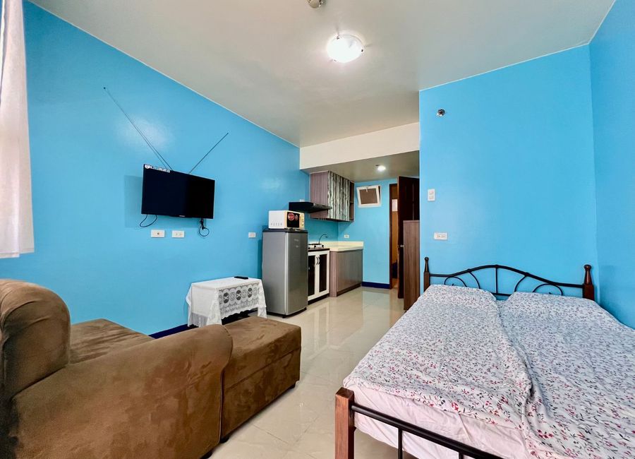 Semi-Furnished Condo unit for Rent located at La Guardia Flats 2, Lahug ...