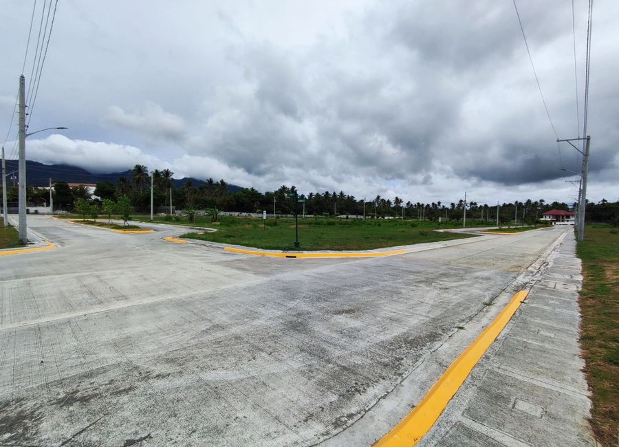 11M-FOR SALE LAKESIDE RESIDENTIAL LOTS( FRONTING OPEN SPACE) w/ 309 SQM ...