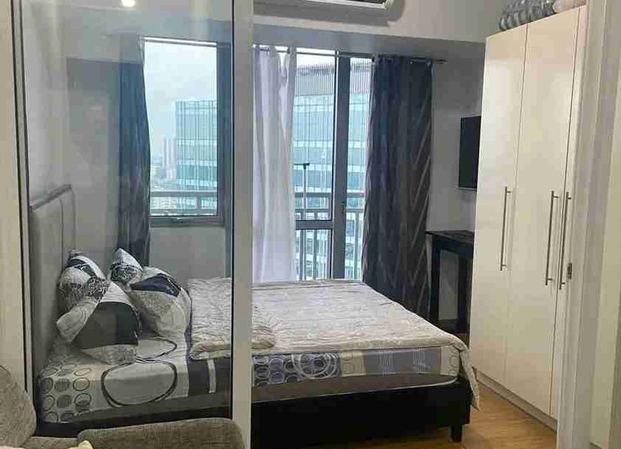 For Lease: 1-Bedroom Condo – Sutherland Tower, Acqua Private Residences,