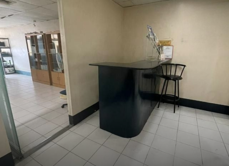 IBM Plaza Office Unit for Sale with 1 Parking Slot in Eastwood Avenue ...
