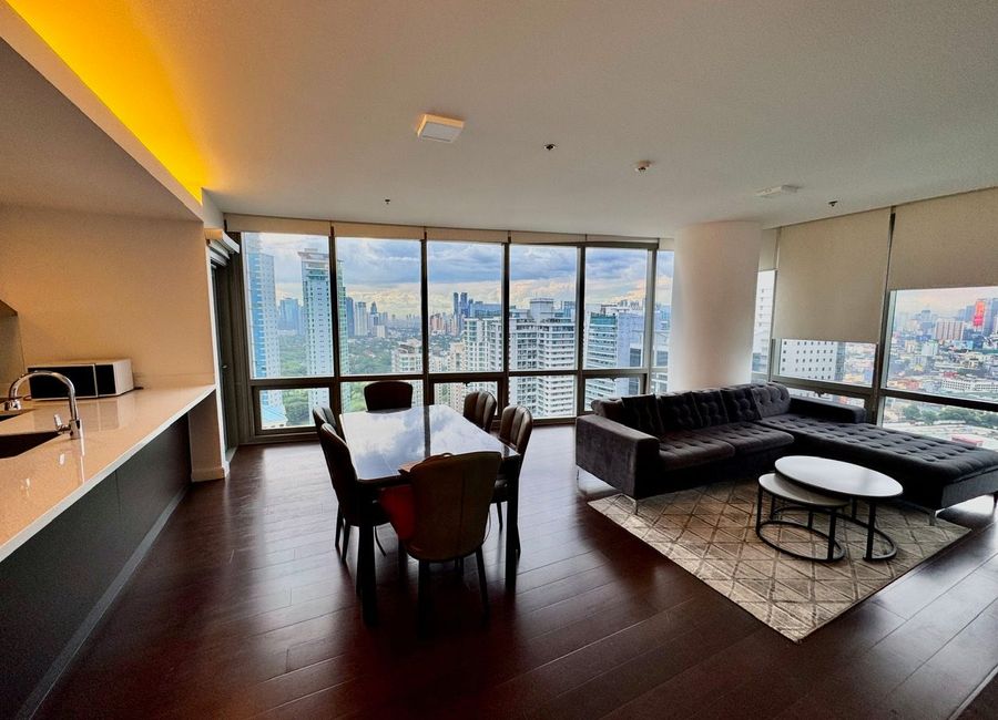 THE SUITES AT ONE BONIFACIO: 2BR For Rent, 185 sqm, Fully Furnished, 2 ...