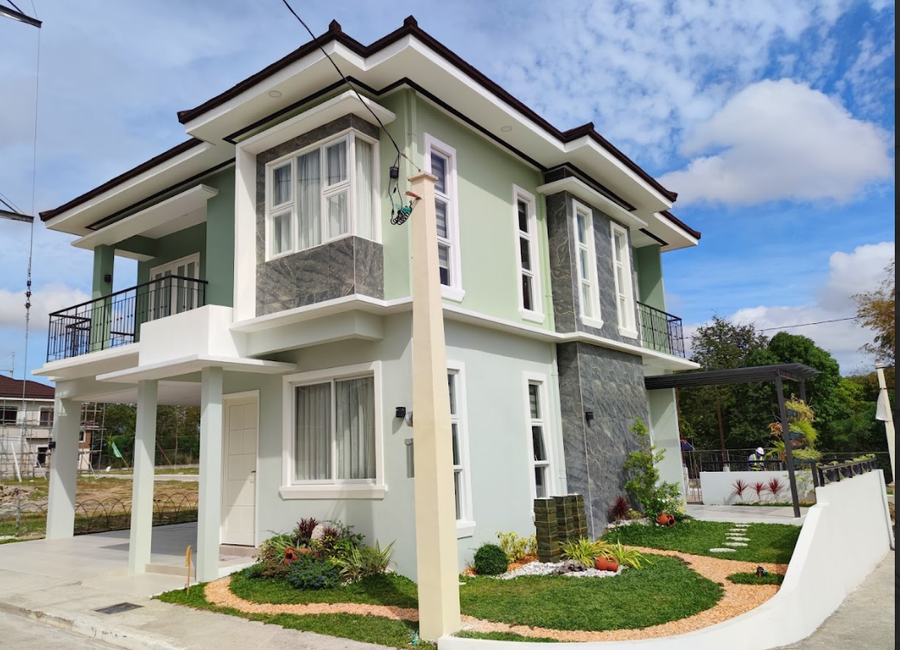 Ready for occupancy house and lot in Monde Residences Salitran 3 ...