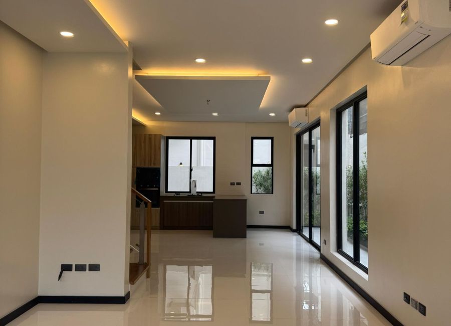 FOR SALE – 3-Storey Residential House in BF Homes (President’s Heights ...