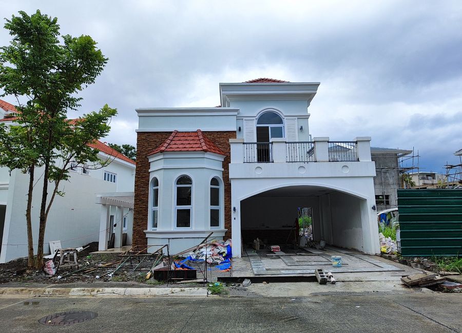 55.8M DIANA Model with 2 Bedrooms for sale in Almanza Dos Las Pinas ...