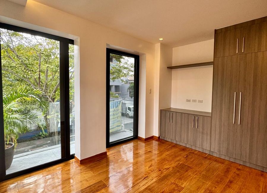 FOR SALE – Brand New Single Detached House in St. Ignatius Village ...