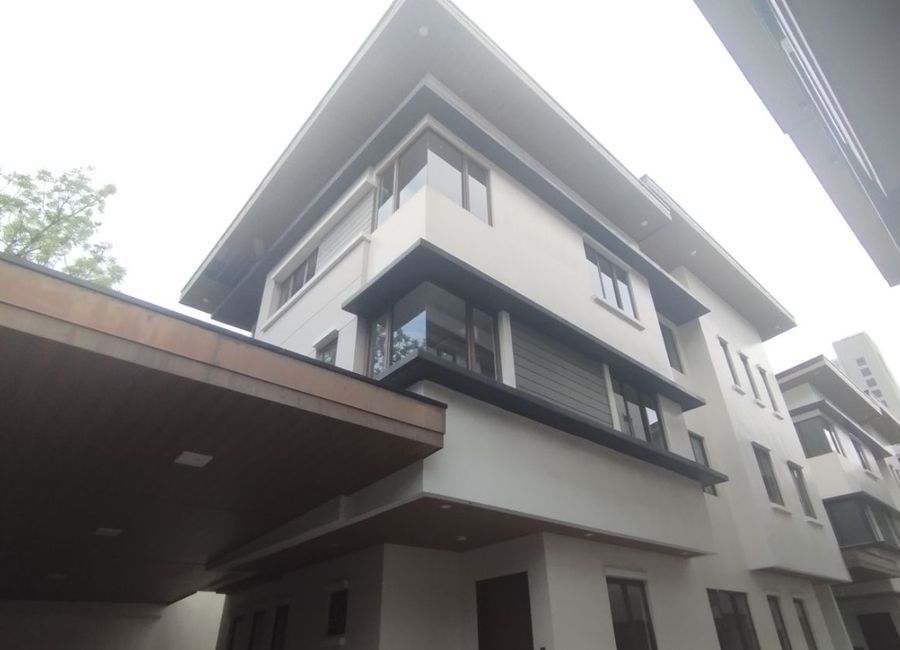 FOR SALE: 13th Street New Manila Detached Home in Exclusive 4-Unit Compound