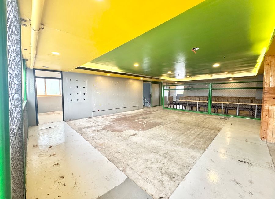 Commercial Space or Gym Space for lease in Liberty One Building CAA ...