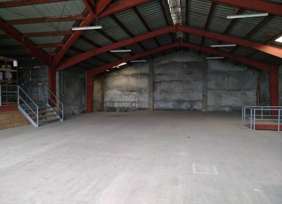 Office warehouse for rent and sale at Barangay Vitalez Paranaque