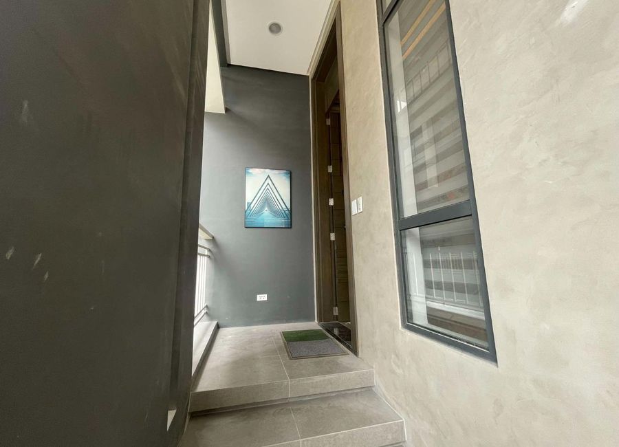 Brand‑New 3‑Storey Townhouse in Project 8 QC – 255 sqm Floor Area, ₱21 ...