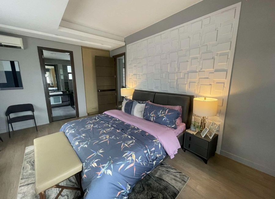 Brand‑New 3‑Storey Townhouse in Project 8 QC – 255 sqm Floor Area, ₱21 ...