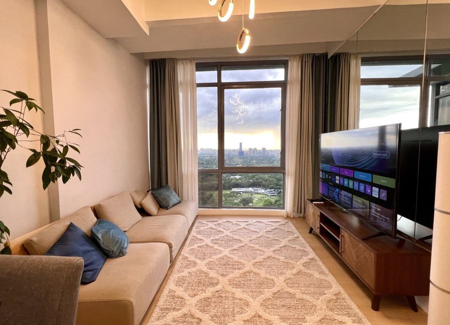 2BR Condo for Sale in Bellagio BGC — Golf Course View