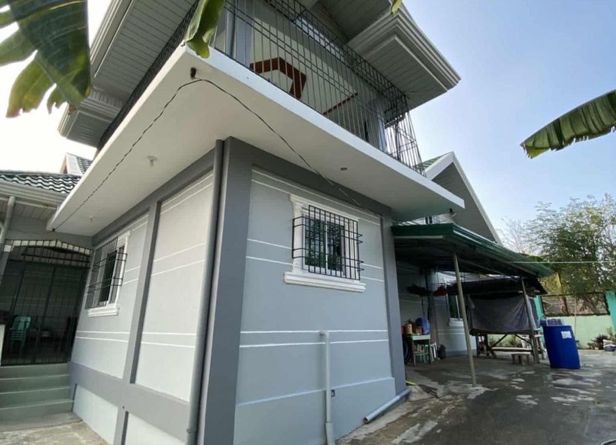 House and Lot with Swimming pool Clean title for Sale in Camiling Tarlac