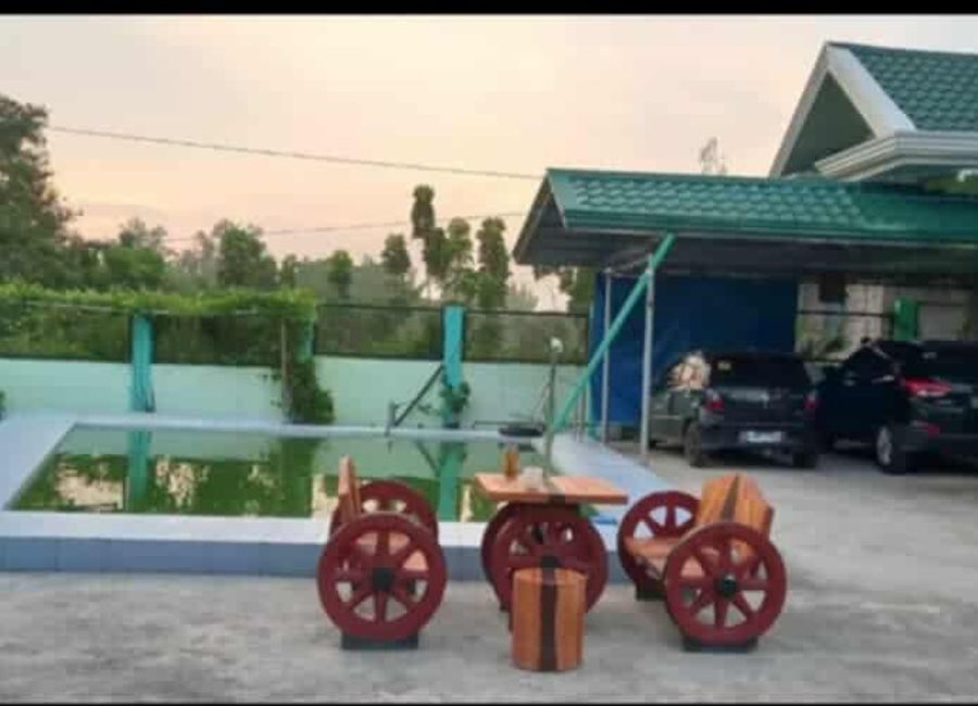 House and Lot with Swimming pool Clean title for Sale in Camiling Tarlac