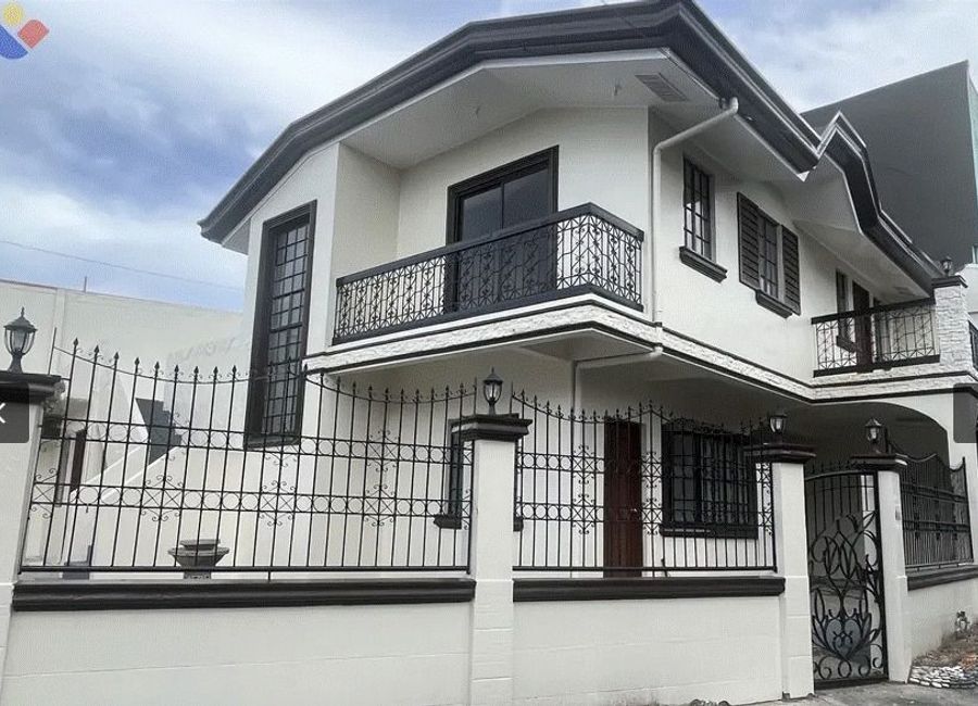 House for Sale inFelizano Estate Imus Cavite - near Vista Mall