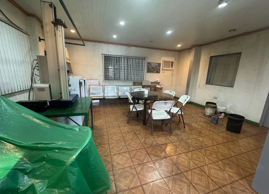 FOR SALE - Waehouse in Brgy. Fortune, Marikina City