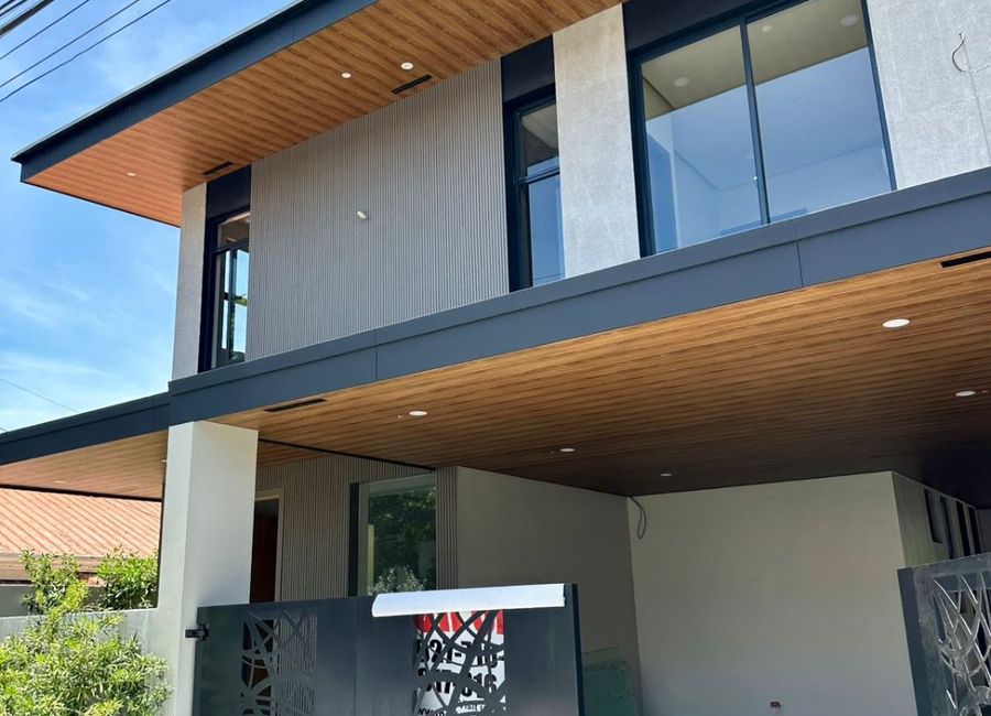 FOR SALE Brand New House and Lot in Presidents Heights BF Homes, Sucat ...