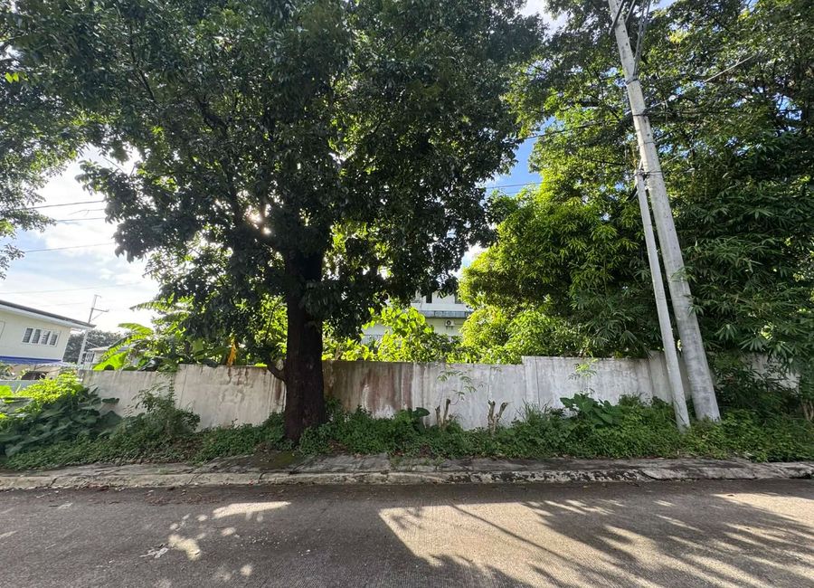 3 TITLES AVAILABLE — VILLA VIENNA NEOPOLITAN LOTS FOR SALE