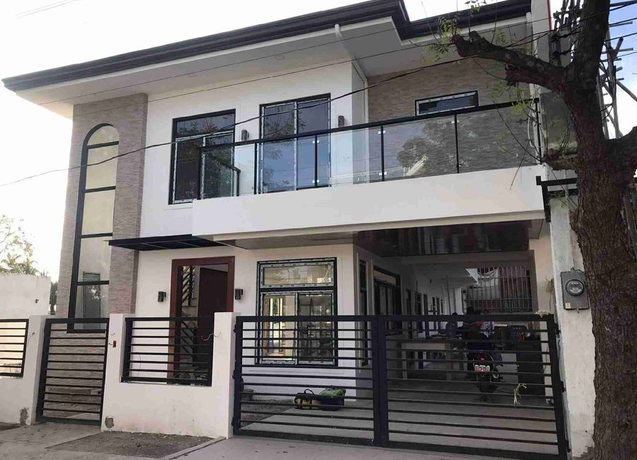 Near the Sea 5BR Single Detached House & Lot For Sale at Phase 1 Corona ...