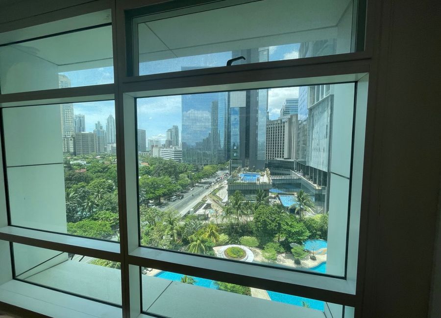 One Roxas Triangle Condo For Sale Makati 3 Bedroom Premium Unit Makati