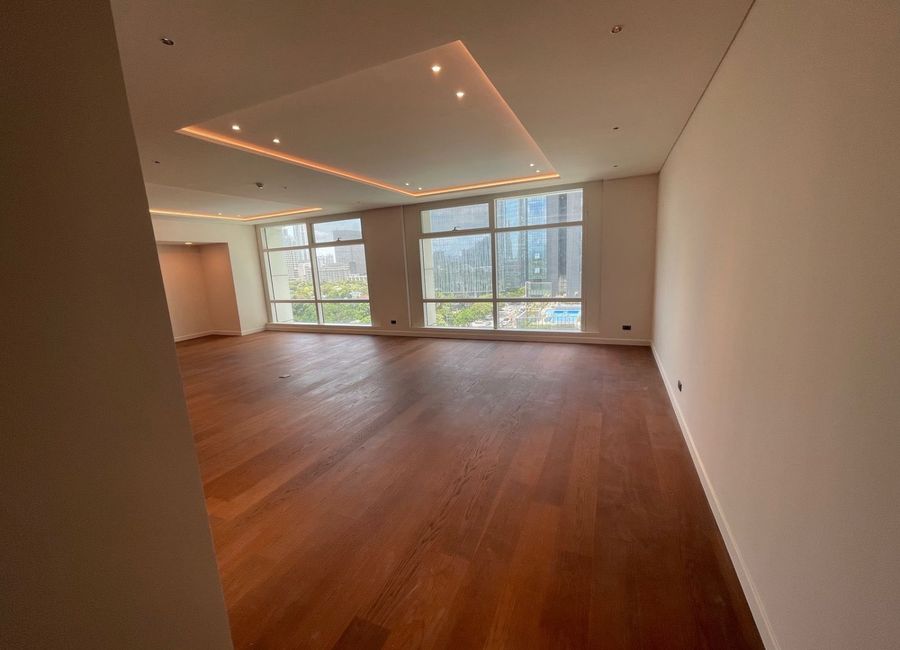 Fully Renovated 3 Bedroom One Roxas Triangle For Sale Condo Makati