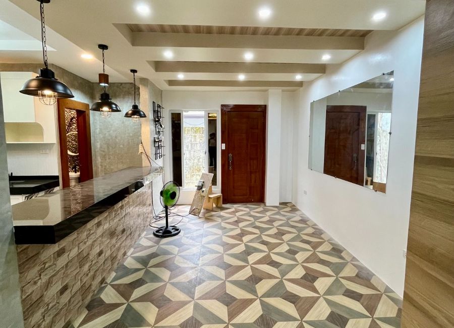 FOR SALE BRAND NEW MODERN HOUSE NEAR FIL-AM FRIENDSHIP HIWAY IN ANGELES ...