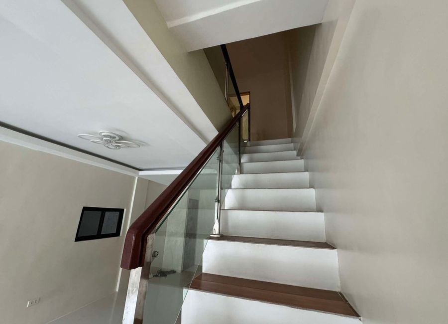 New 2-Storey Duplex! 🏗️ 3BR, 1-Car Garage in Cresta Verde, Quezon City ...