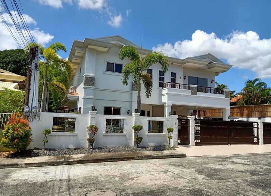 Luxury Fully Furnished 5BR House for Rent in West Insular Village ...