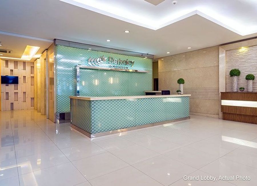 Furnished 1 Bedroom Condo For Rent Berkeley Residences Katipunan Ave ...
