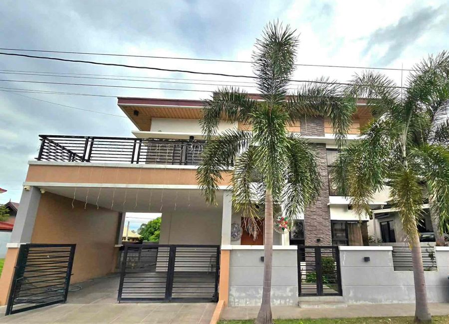 RUSH FOR SALE House and Lot for Sale Jubilation Enclave