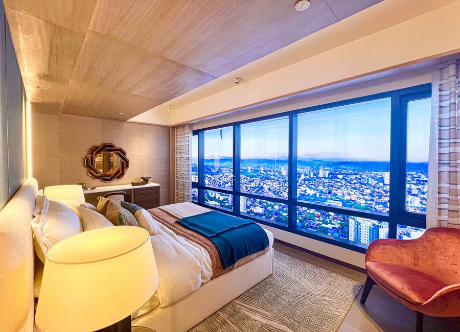 2-BR Condo Unit for Sale in Shang Summit, Sgt.Esguerra, Diliman Quezon ...