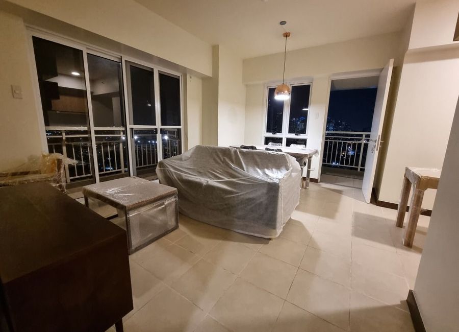 3 Bedroom Condo for Sale at Brixton Place Brent Tower Kapitolyo Pasig