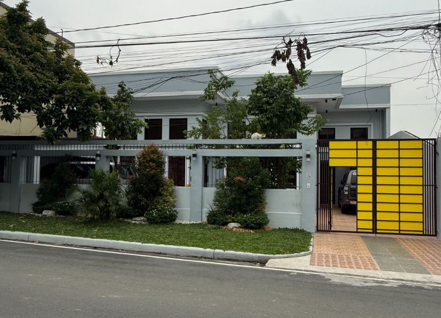 🍽️ Conveniently Located Near Restaurants, Cafés, Schools, and Shopping ...