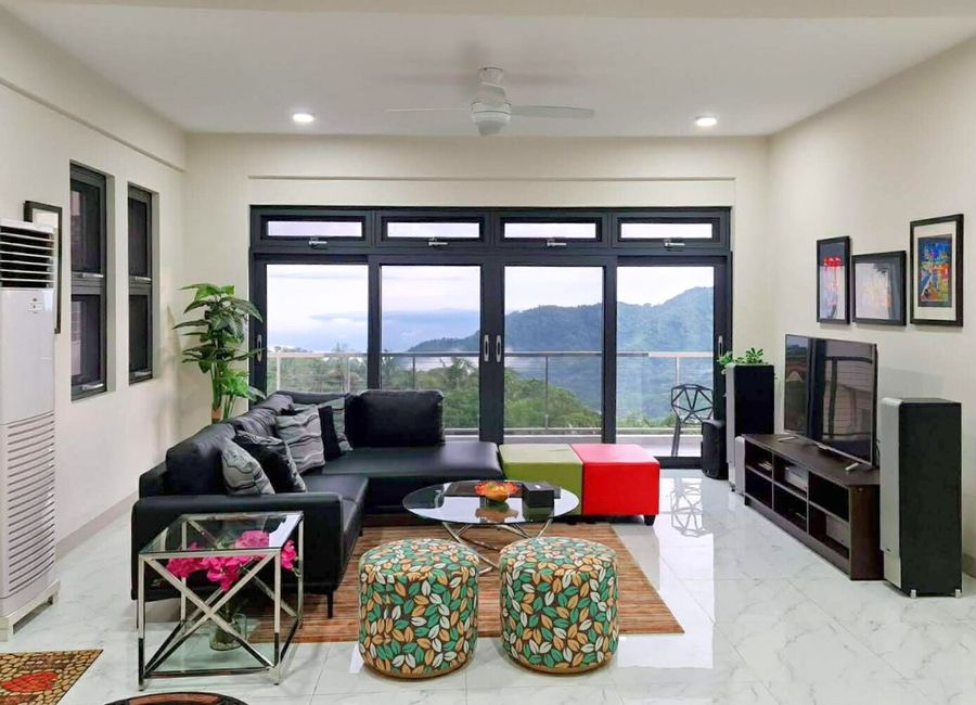 3BR House & Lot in Tagaytay Overlooking Taal Lake Volcano