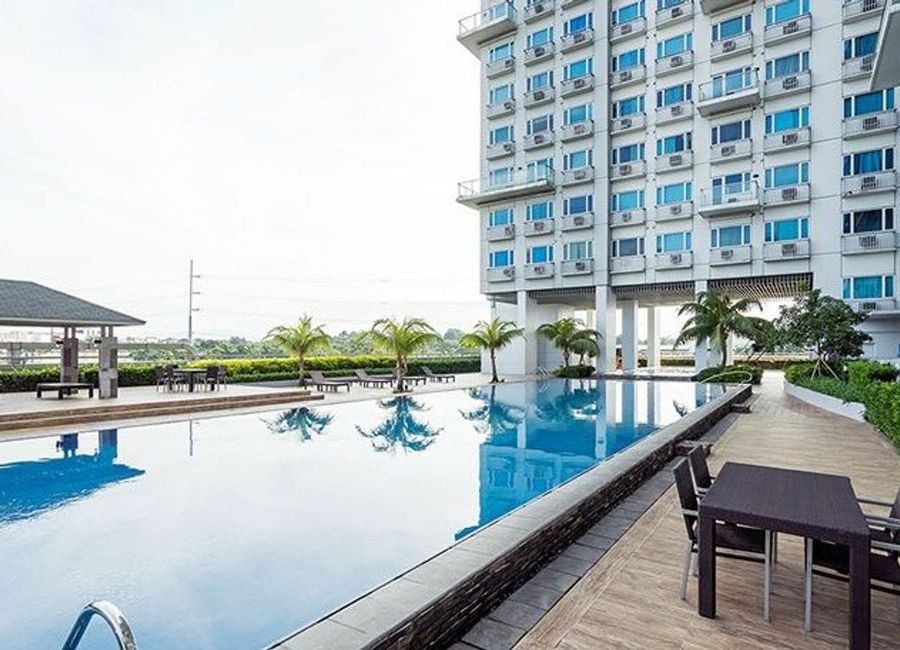 1 Bedroom Condo For Rent Berkeley Residences Katipunan Ave. Near Miriam ...