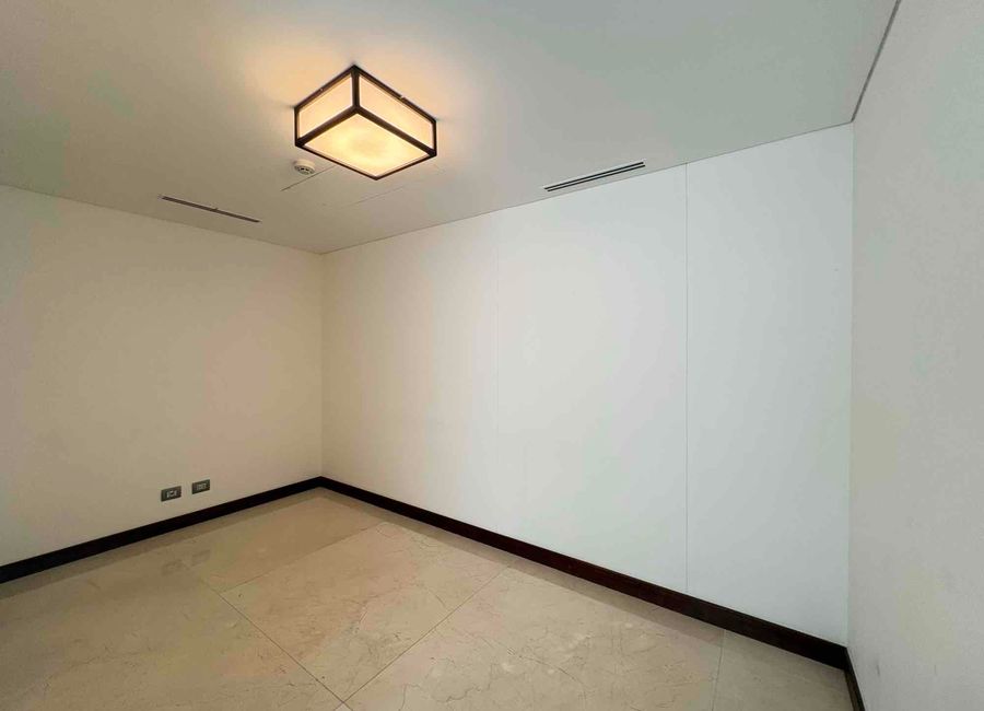 3BR Two Roxas Triangle for lease