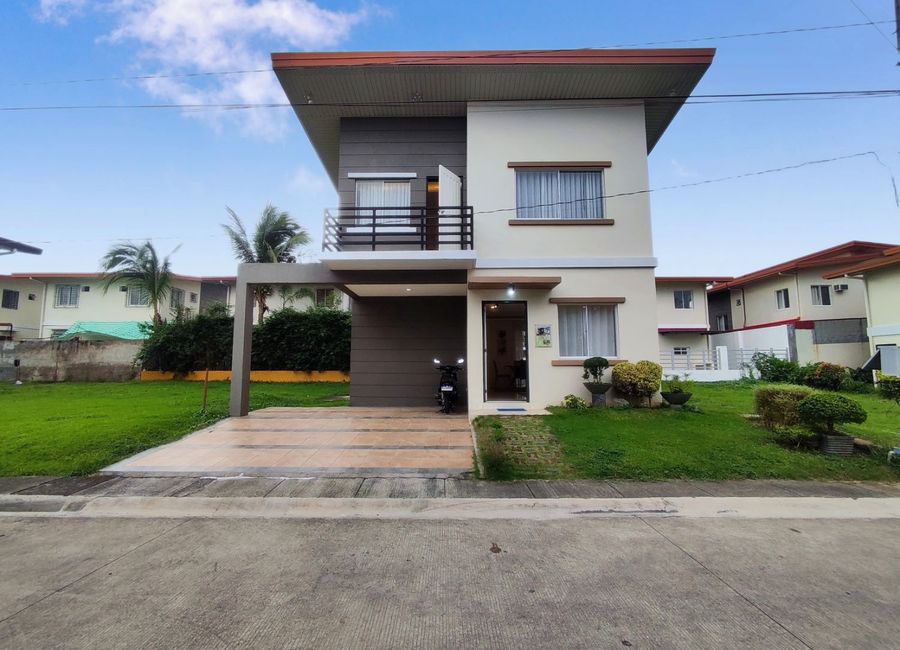 FOR SALE- 9.5M 2 STOREY SINGLE DETACHED HOUSE & LOT w/ 3 BEDROOMS PLUS ...