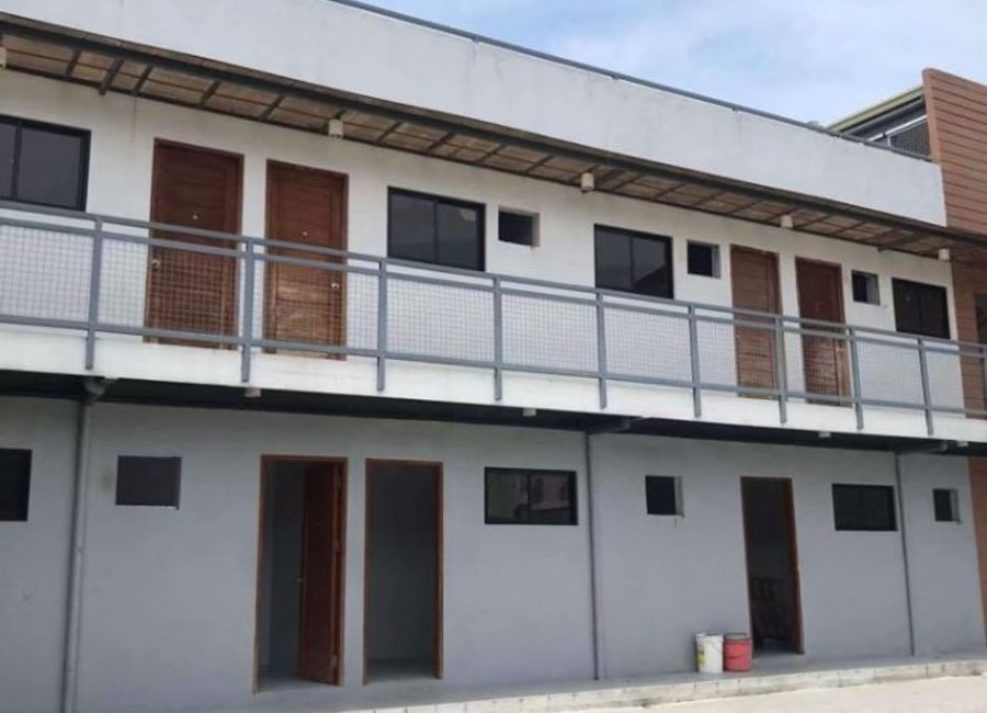 For Sale House and Lot in Mapayapa Village Las Pinas City