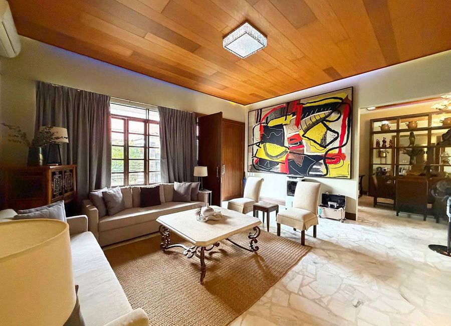 House and Lot Merville Park Subdivision, Parañaque City - For SALE