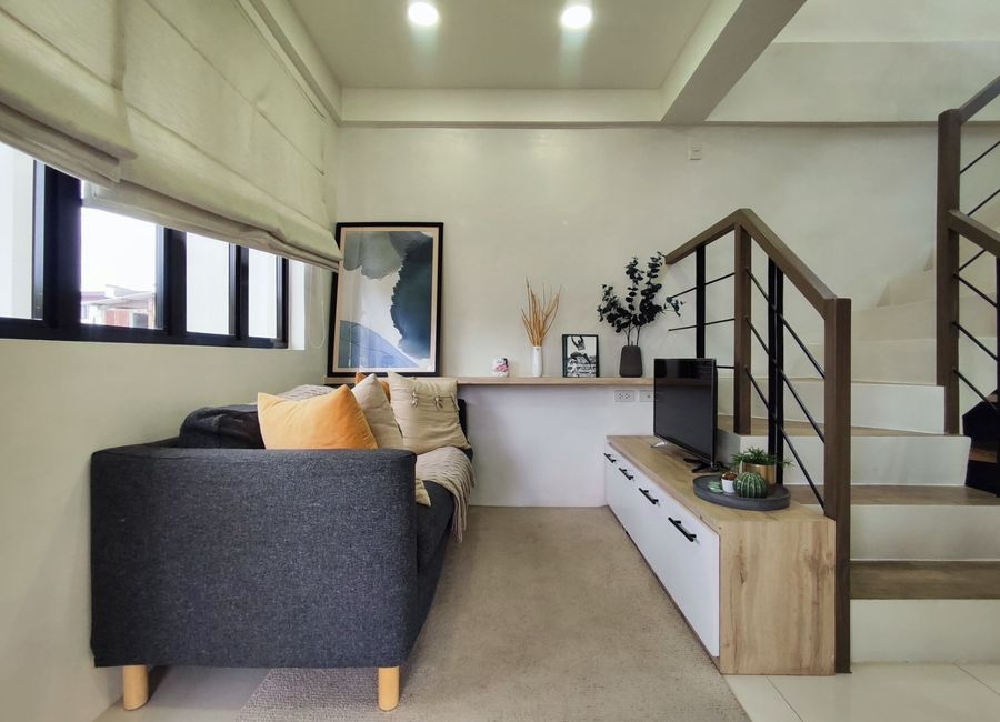 FOR SALE- 5M 2 STOREY SINGLE ATTACHED HOUSE & LOT w/2 BEDROOMS, LOCATED ...