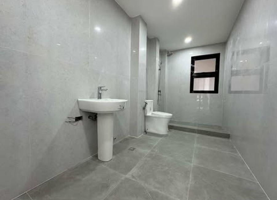 Minimalist Living Redefined: Modernist Home in Sacred Heart Village - Gio