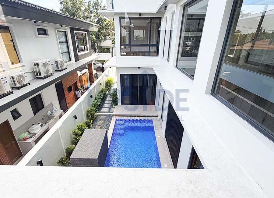 Ayala Alabang House For Sale with Swimming Pool