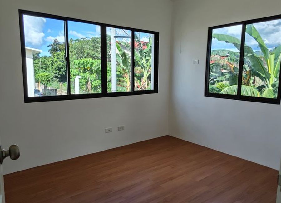 For Sale 2 Storey House & lot in Filinvest East Homes Subd San Isidro ...