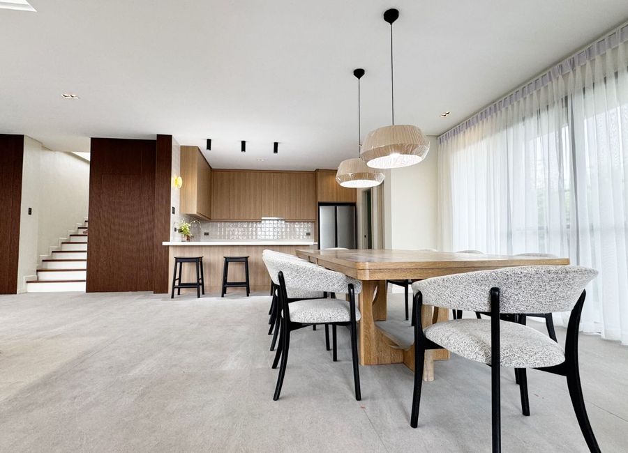 Elegant 5-Bedroom Modern Corner House and Lot for Sale in San Pedro, Laguna