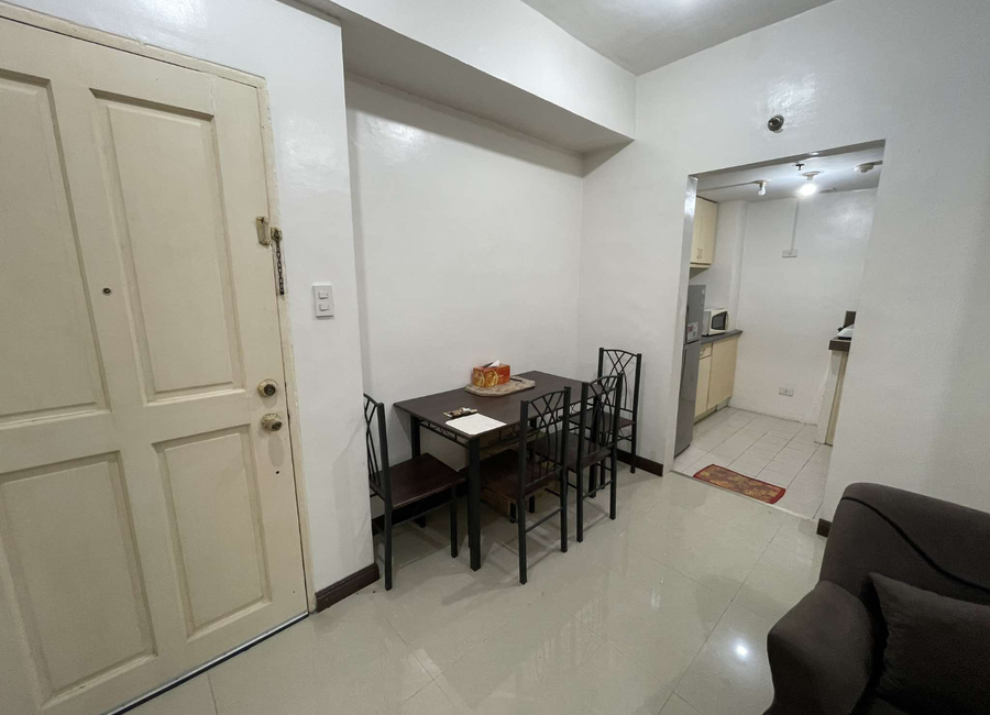 FOR SALE/LEASE - Fully Furnished Unit in Gilmore Heights, Brgy ...