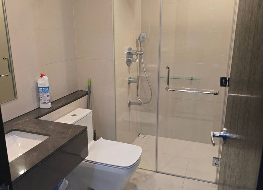1 Bedroom in West Gallery Place BGC for Rent