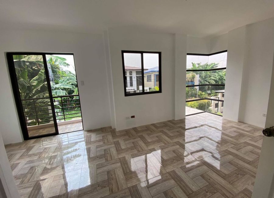 Family-Friendly 3-Bedroom House with 2 T&B in Fairview - Gio